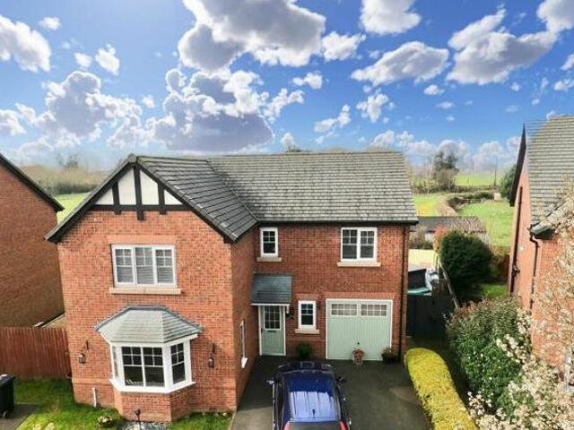 4 Bedroom Detached House For Sale In Aston
