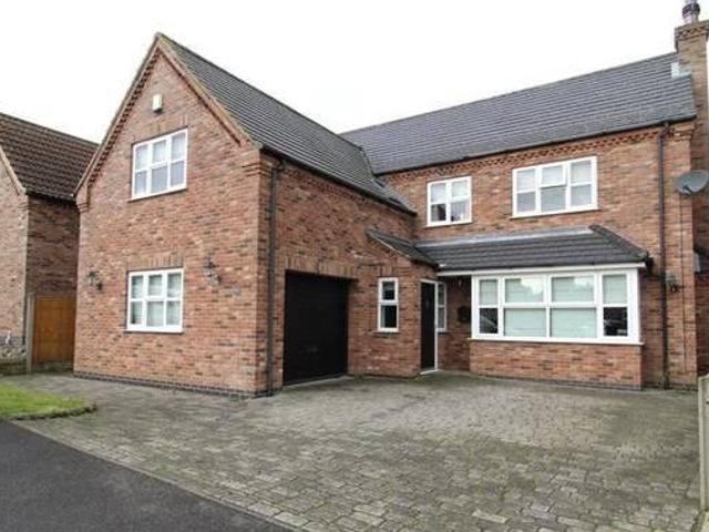 4 bedroom detached house for sale in Astley Crescent Scotter Lincolnshire DN21 DN21