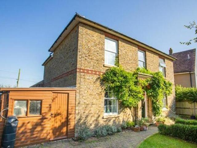 4 Bedroom Detached House For Sale In Ash