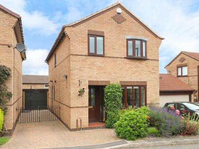 4 Bedroom Detached House For Sale In Ashgate