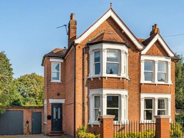 4 Bedroom Detached House For Sale In Ashford