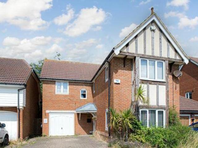 4 Bedroom Detached House For Sale In Ashford