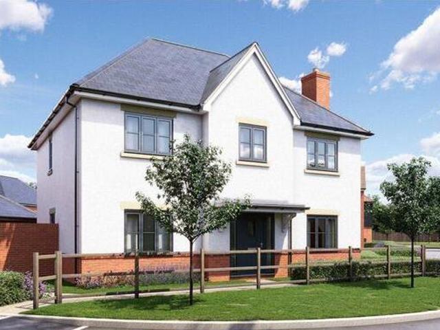 4 Bedroom Detached House For Sale In Ashford Hill Road