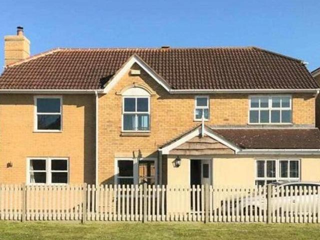 4 Bedroom Detached House For Sale In Ashford, Kent