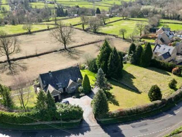 4 Bedroom Detached House For Sale In Ashover