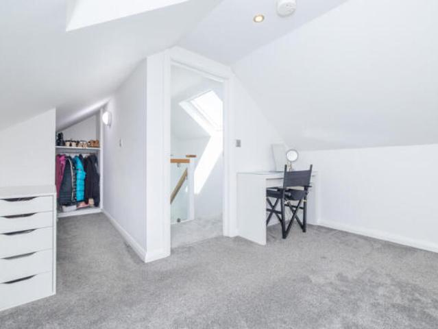 4 bedroom detached house for sale in Ashley Park Mews, Leeds, LS25