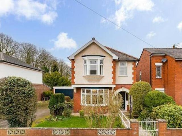 4 Bedroom Detached House For Sale In Ashton in makerfield