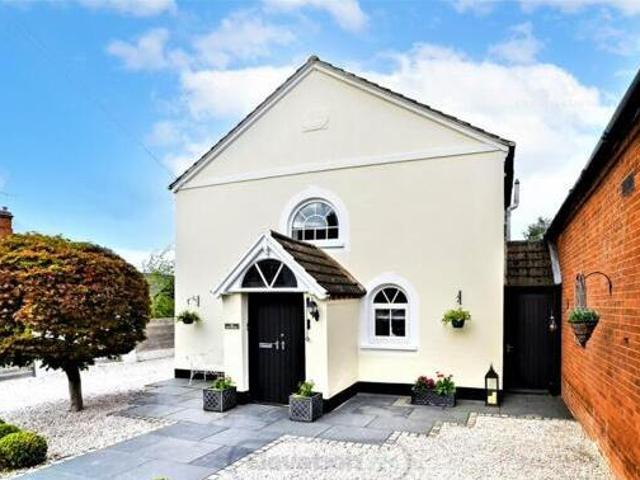 4 Bedroom Detached House For Sale In Aspley Guise, Milton Keynes
