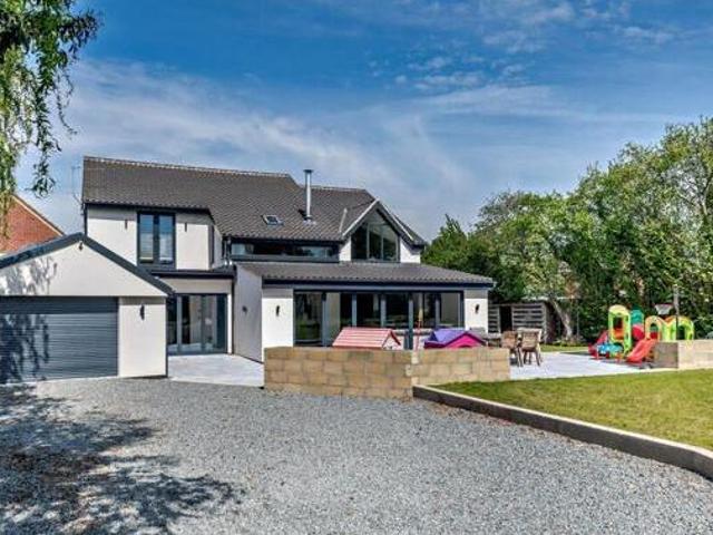 4 Bedroom Detached House For Sale In Attleborough, Norfolk