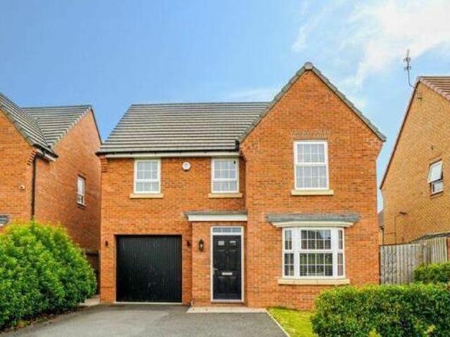 4 Bedroom Detached House For Sale In Auckley