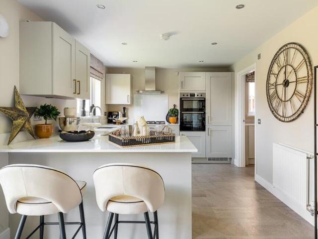 4 bedroom detached house for sale in Auldhouse Road, East Kilbride, South Lanarkshire G75 9PX, G75