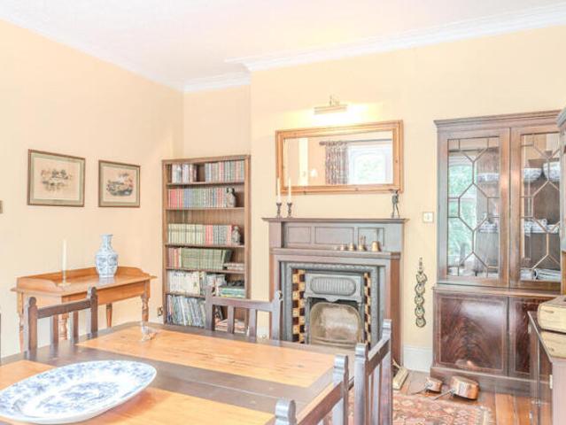 4 bedroom detached house for sale in Avenue Des Hirondelles, Pool In Wharfedale, Otley, LS21