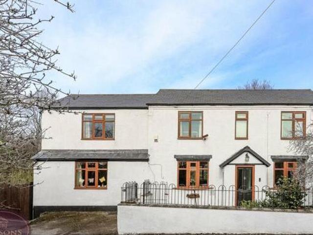 4 Bedroom Detached House For Sale In Awsworth, Nottingham