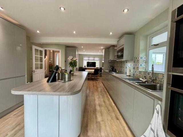 4 bedroom detached house for sale in Bougainvillea Drive, Abington Vale, Northampton NN3