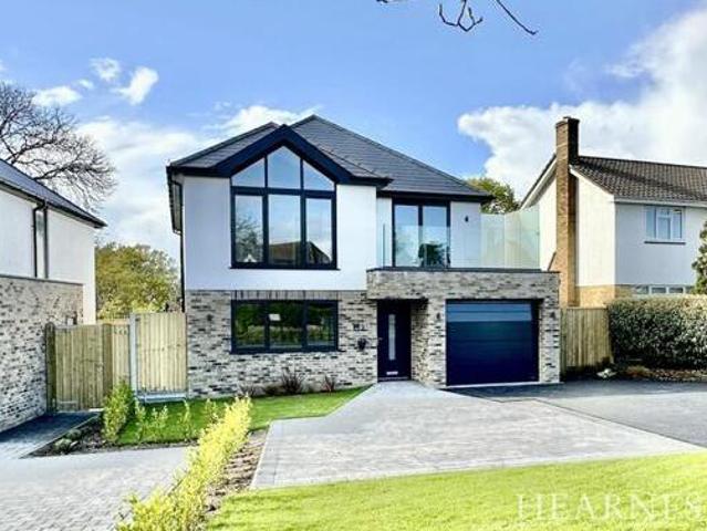 4 Bedroom Detached House For Sale In Bournemouth