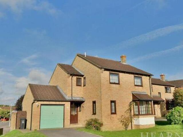 4 Bedroom Detached House For Sale In Bournemouth