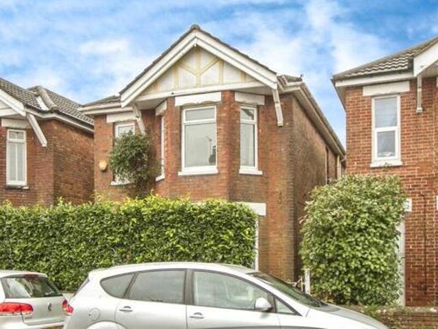 4 Bedroom Detached House For Sale In Bournemouth