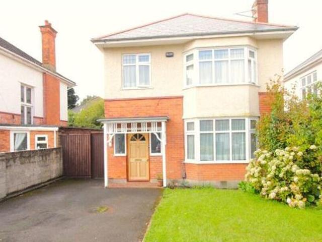 4 Bedroom Detached House For Sale In Bournemouth