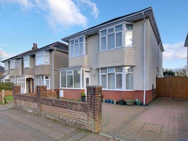 4 Bedroom Detached House For Sale In Bournemouth