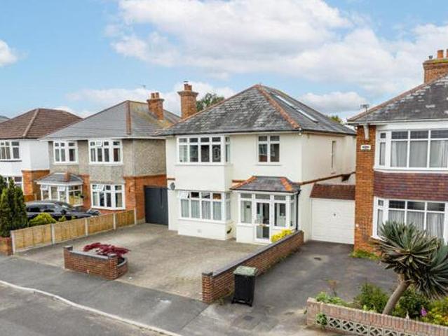 4 Bedroom Detached House For Sale In Bournemouth
