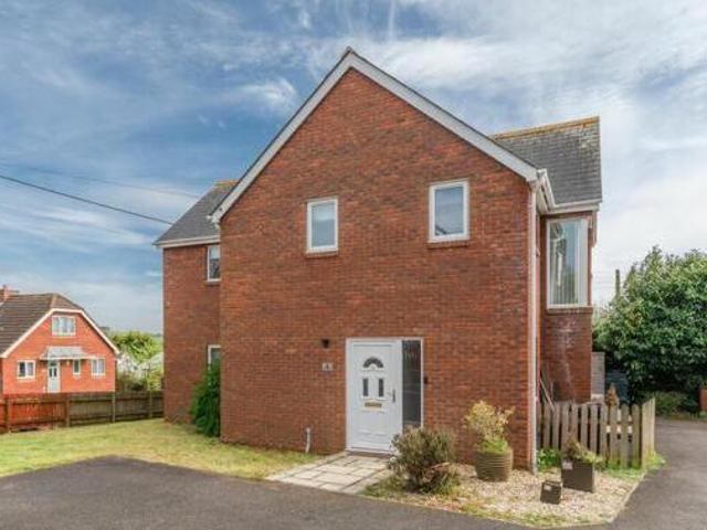 4 Bedroom Detached House For Sale In Bow