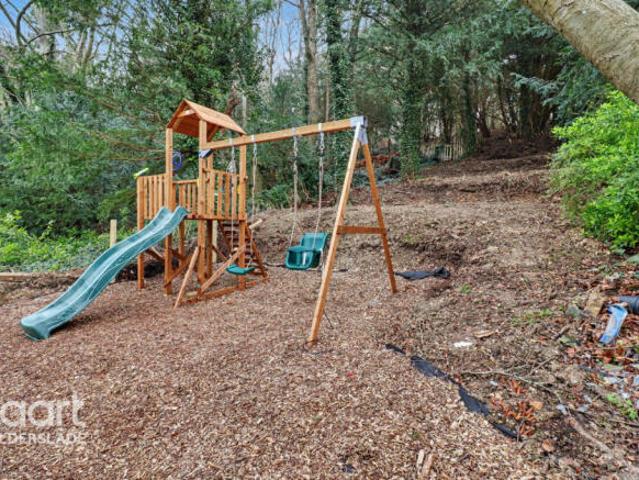 4 bedroom detached house for sale in Boxley Road, Chatham, ME5