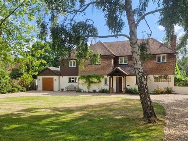 4 Bedroom Detached House For Sale In Boldre, Lymington