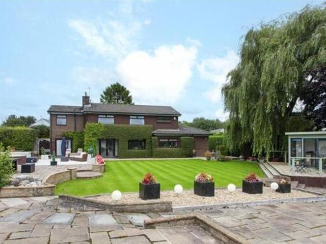 4 Bedroom Detached House For Sale In Bolton, Greater Manchester