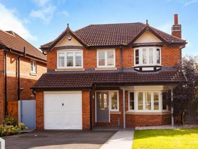 4 Bedroom Detached House For Sale In Bolton, Greater Manchester