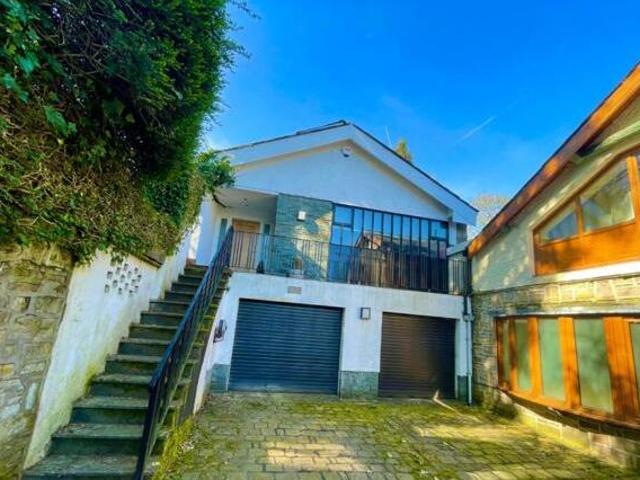 4 Bedroom Detached House For Sale In Bolton, Lancashire