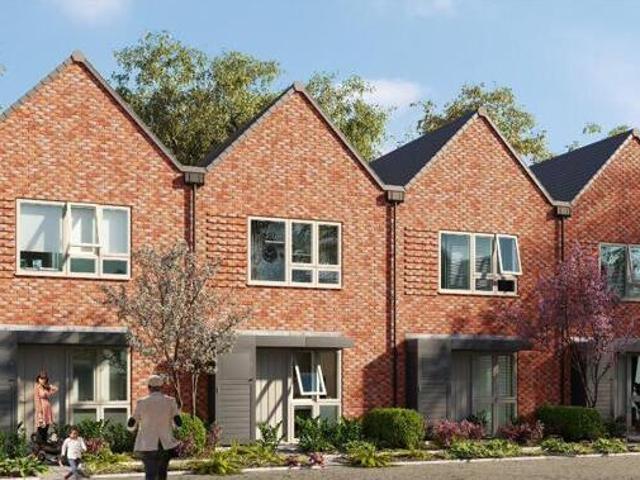 4 Bedroom Detached House For Sale In Bolton, Lancashire