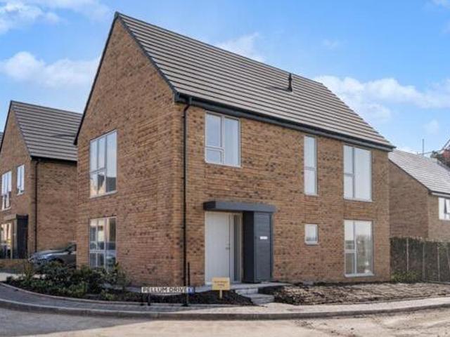 4 Bedroom Detached House For Sale In Bolton With 4 Bedrooms, 2 Bathrooms
