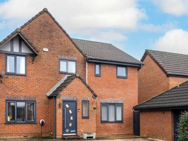 4 Bedroom Detached House For Sale In Bolton