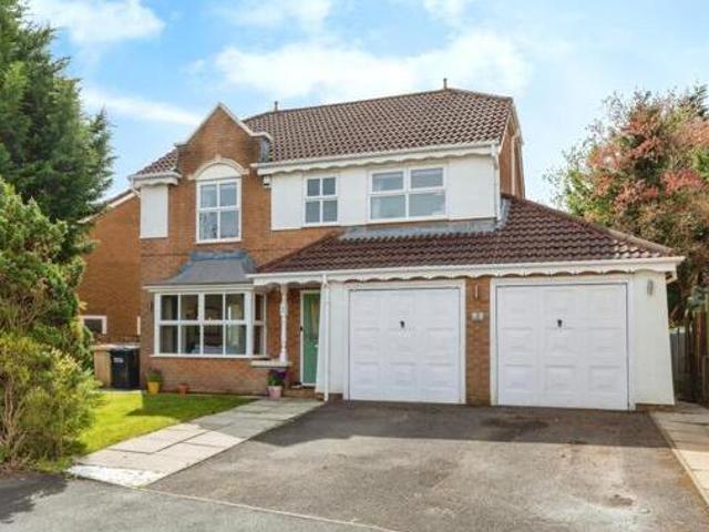 4 Bedroom Detached House For Sale In Bolton