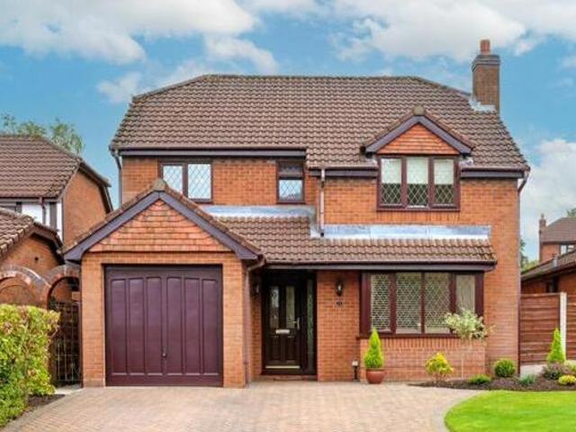 4 Bedroom Detached House For Sale In Bolton