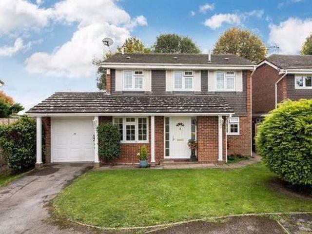 4 bedroom detached house for sale in BOOKHAM KT23