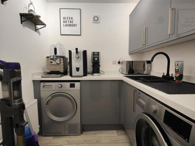 4 bedroom detached house for sale in Booth Gardens, Lancaster, LA1