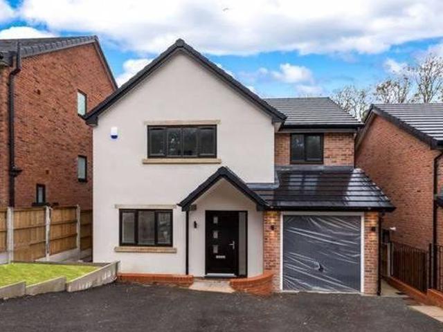 4 bedroom detached house for sale in Booths Brow Road AshtonInMakerfield WN4 0NG WN4