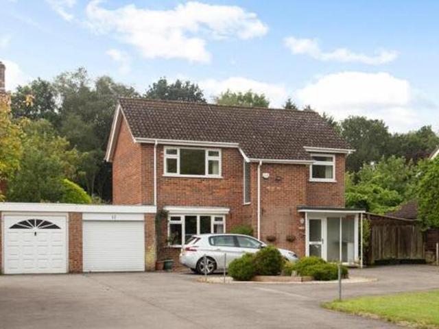 4 Bedroom Detached House For Sale In Bordon