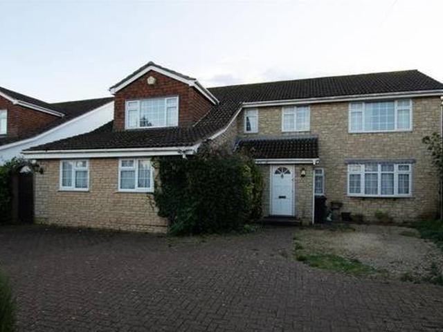 4 bedroom detached house for sale in Bath Road Saltford Bristol Somerset BS31