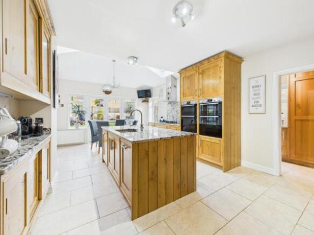 4 bedroom detached house for sale in Battalion Drive, Wootton, NN4 6RU, NN4