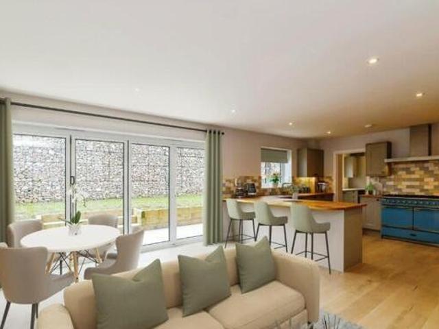 4 Bedroom Detached House For Sale In Baydon
