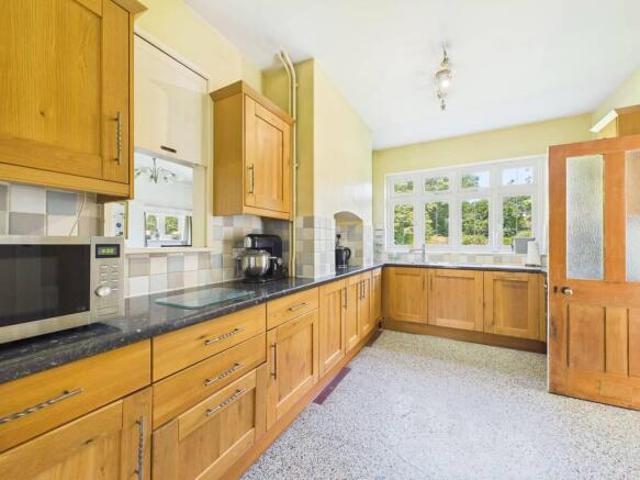 4 bedroom detached house for sale in Badminton Road, Downend, Bristol, BS16