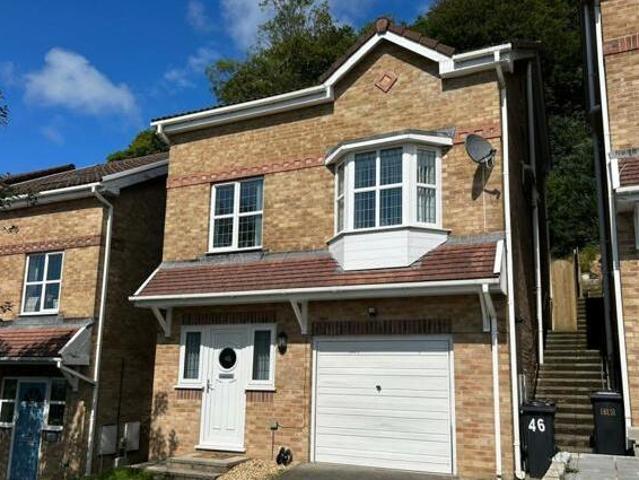 4 Bedroom Detached House For Sale In Baglan, Port Talbot