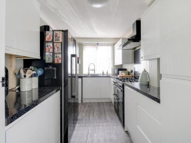 4 bedroom detached house for sale in Balmoral Close, Cippenham, Berkshire, SL1 6JP, SL1