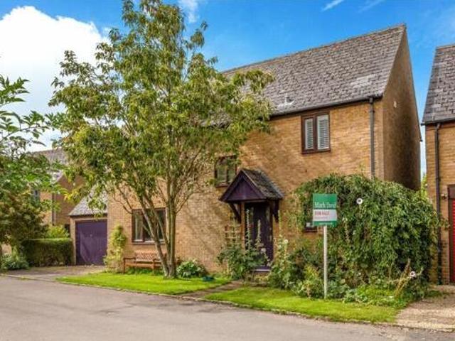4 Bedroom Detached House For Sale In Banbury, Oxfordshire