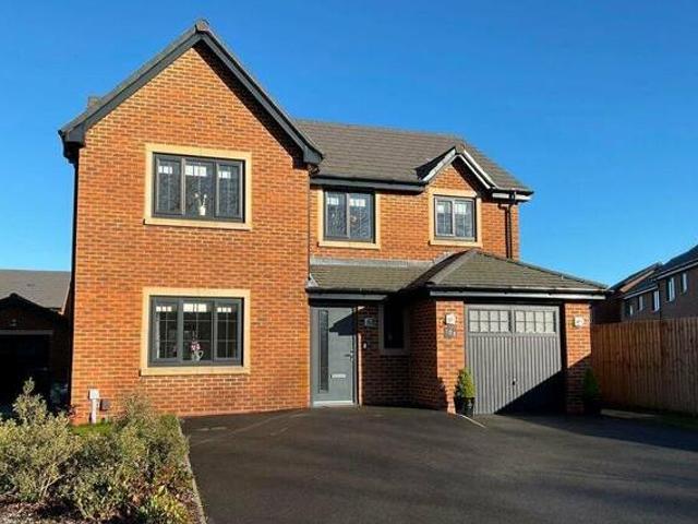 4 Bedroom Detached House For Sale In Banks