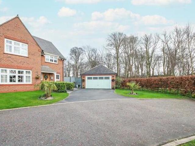 4 Bedroom Detached House For Sale In Banks