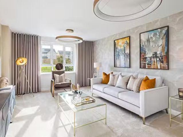 4 Bedroom Detached House For Sale In Bannerman Cruick, Edinbur.
