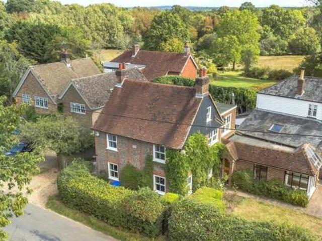 4 Bedroom Detached House For Sale In Barcombe